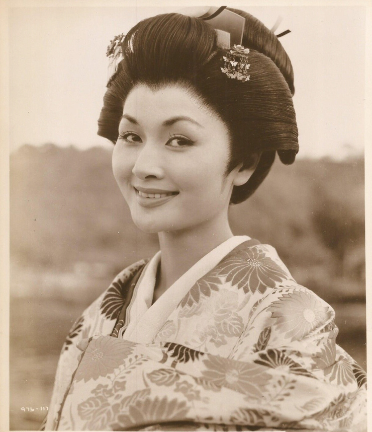 Eiko Ando