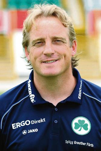 Picture of Mike Büskens