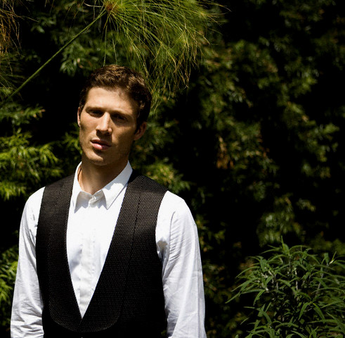 Picture of Zach Gilford