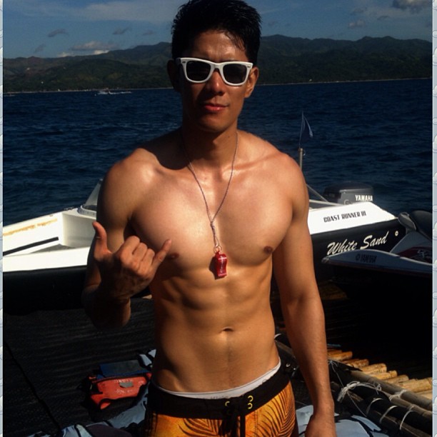 Picture of Cris Lomotan