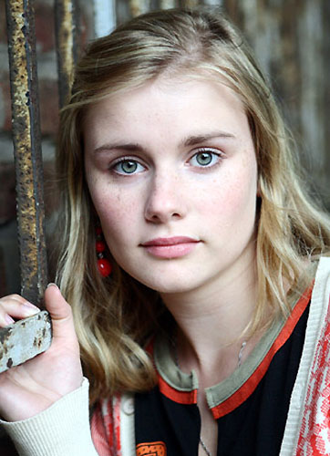 Picture of Anna Hausburg