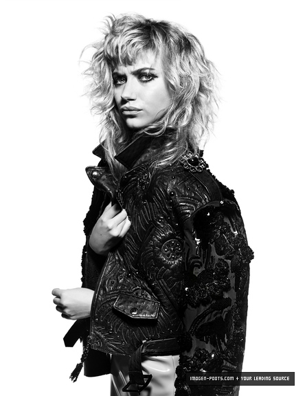 Picture of Imogen Poots