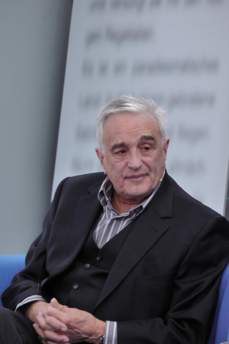 Picture of Michael Degen