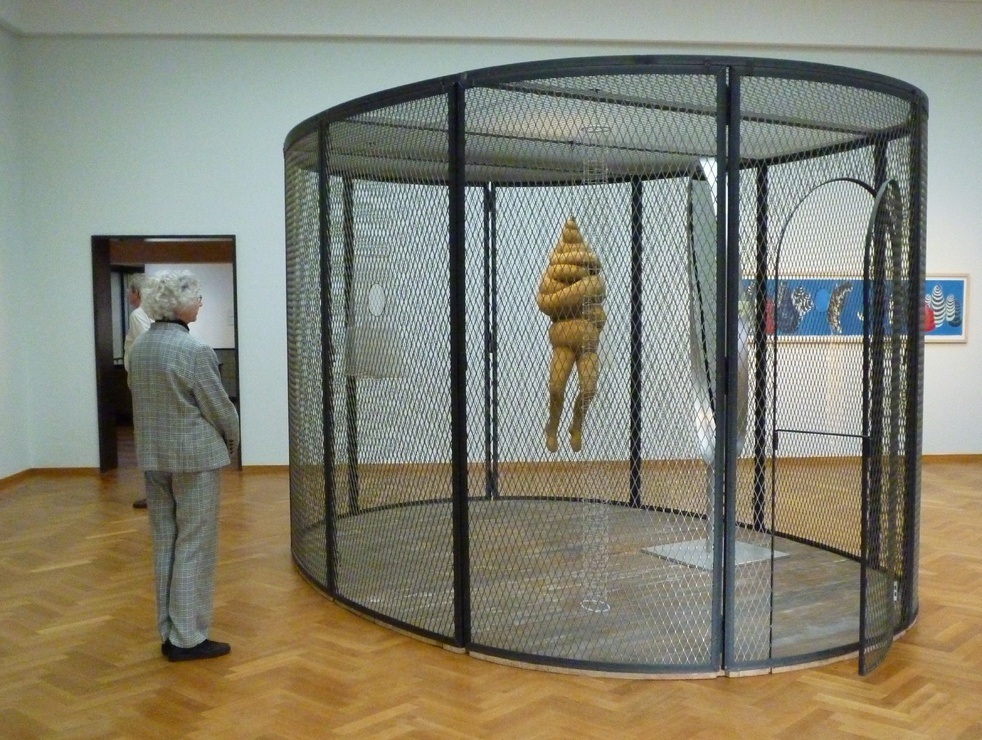 Louise Bourgeois's sculpture, Cell XXVI, 2003