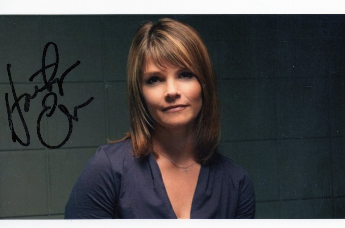 Picture of Kathryn Erbe