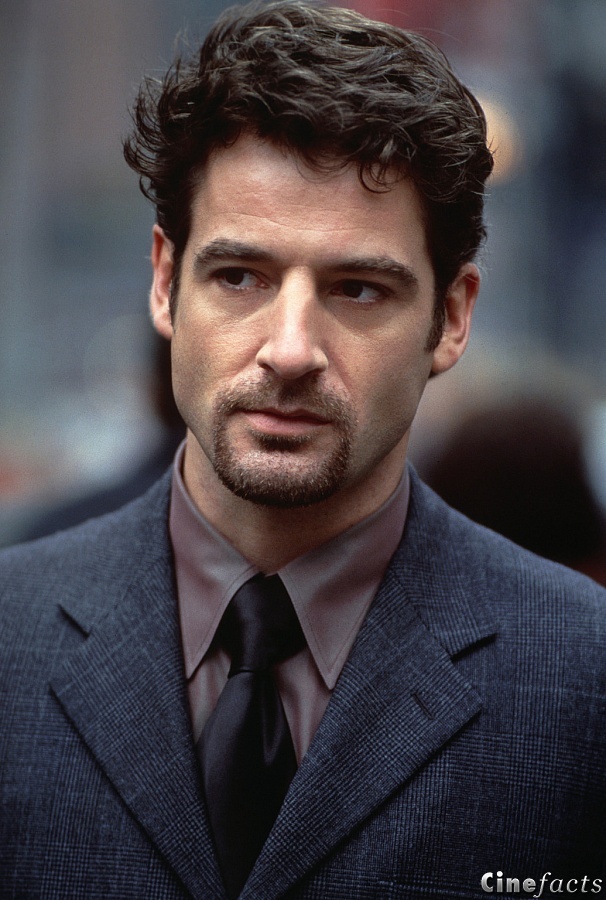 Picture of Jeremy Northam