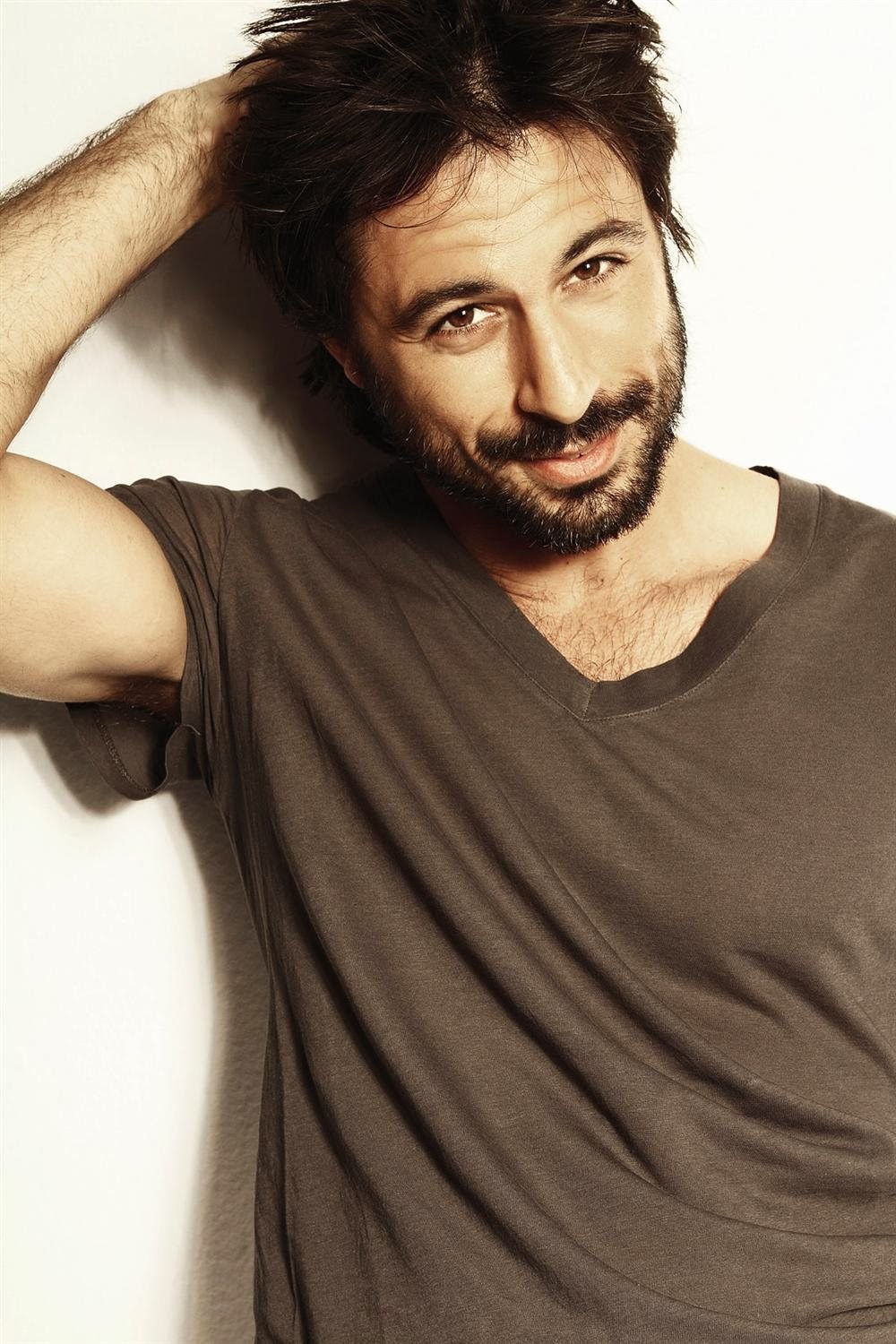 Hugo Silva picture