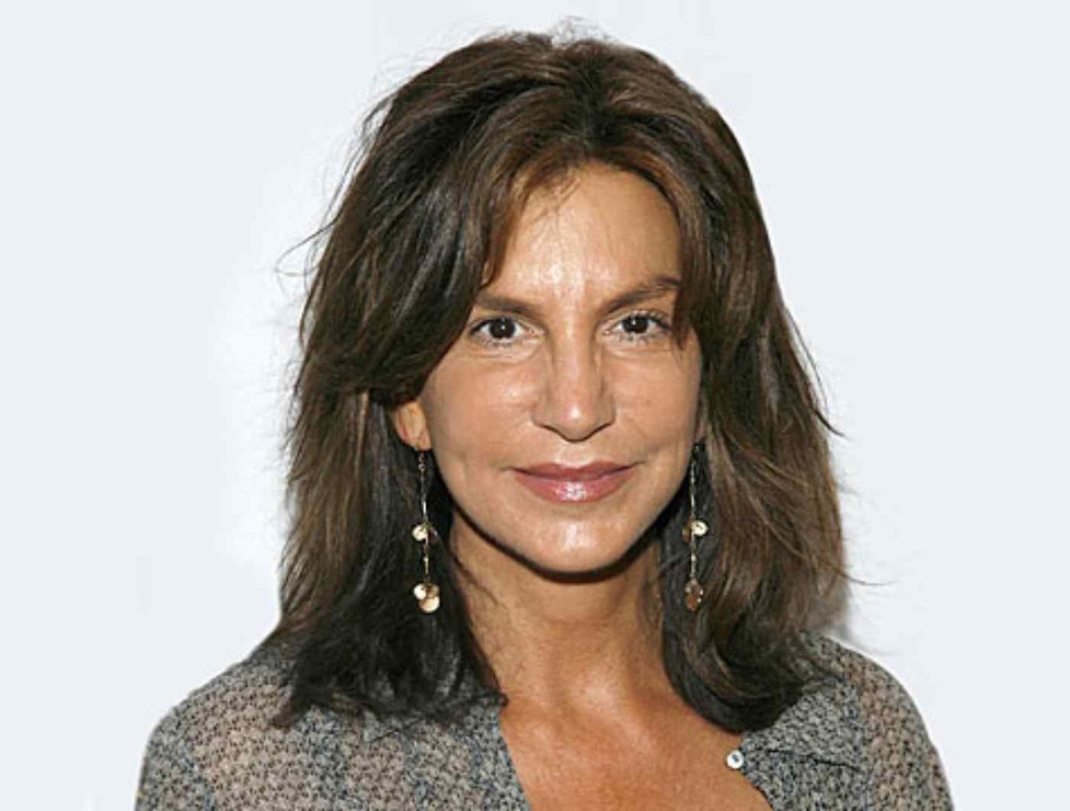 Picture of Mercedes Ruehl