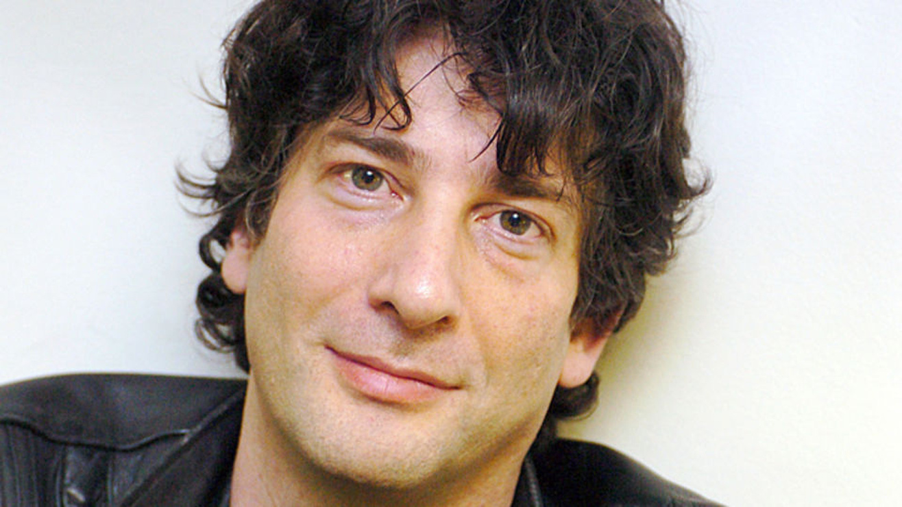 Picture of Neil Gaiman