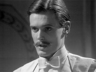 Picture of Simon Williams