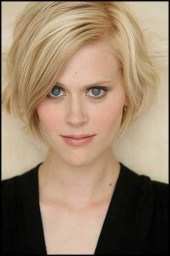 Picture of Janet Varney