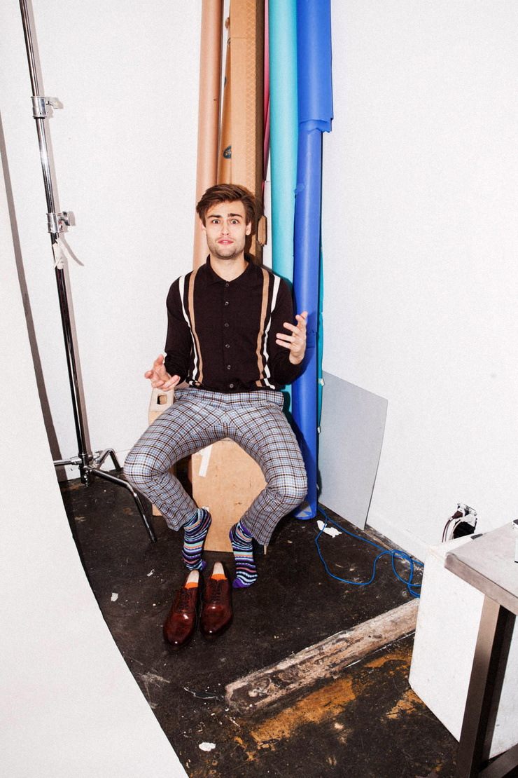 Picture of Douglas Booth