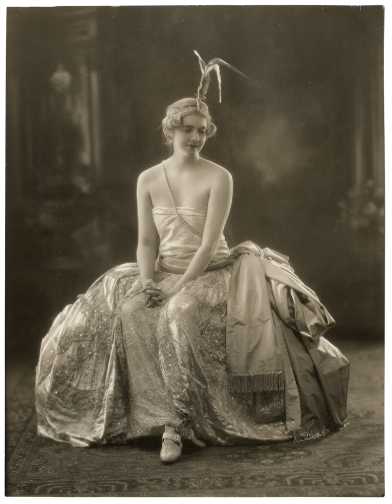 Picture of Viola Tree