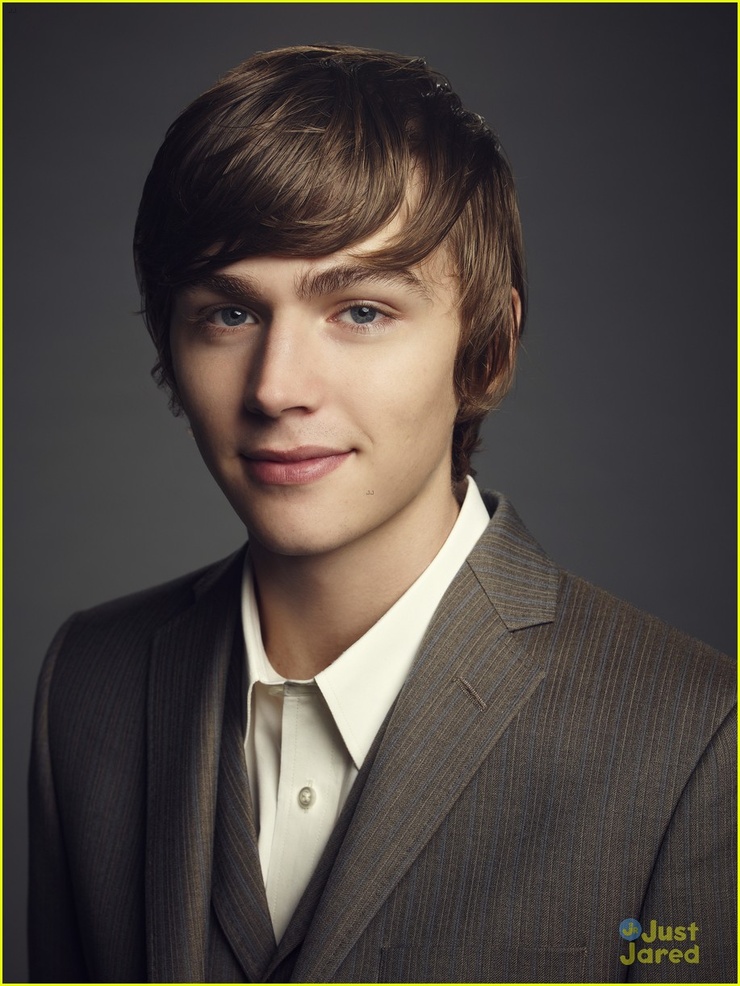 Picture of Miles Heizer