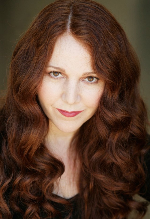 Picture of Lisa Jane Persky