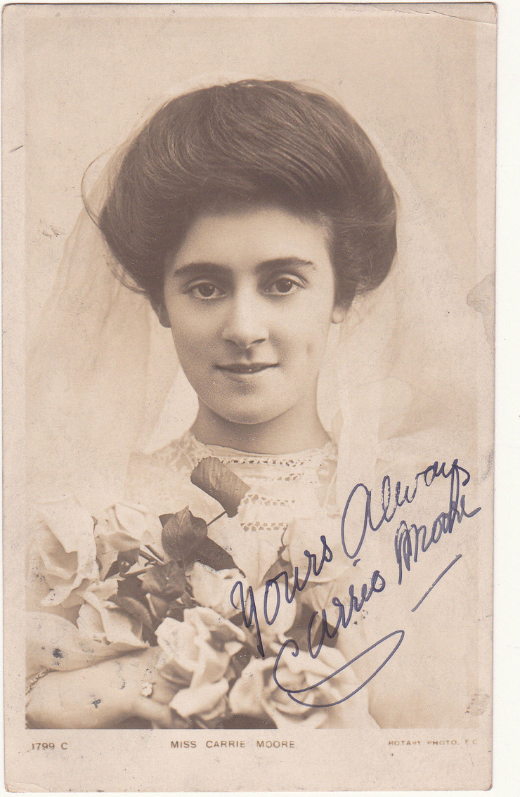 Picture of Carrie Moore