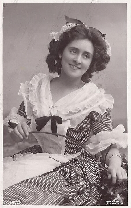 Picture of Carrie Moore