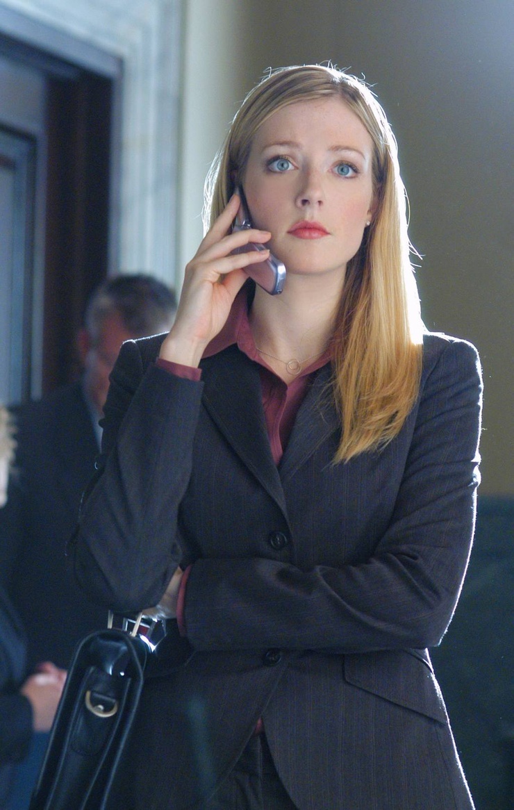 Picture of Jennifer Finnigan