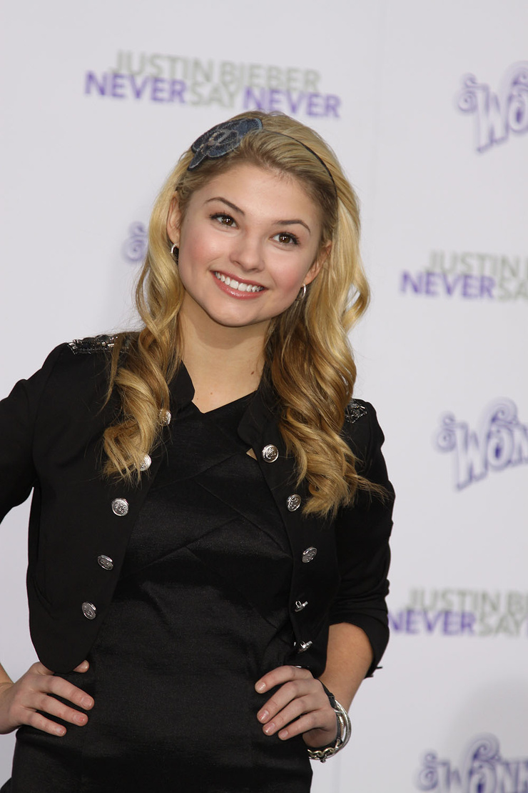 Stefanie Scott picture