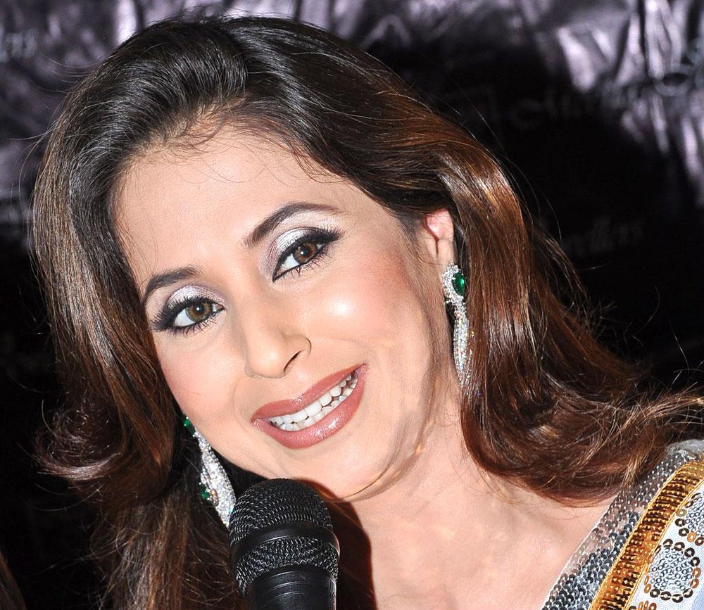 Urmila launches Diwali festival diamonds at Meena