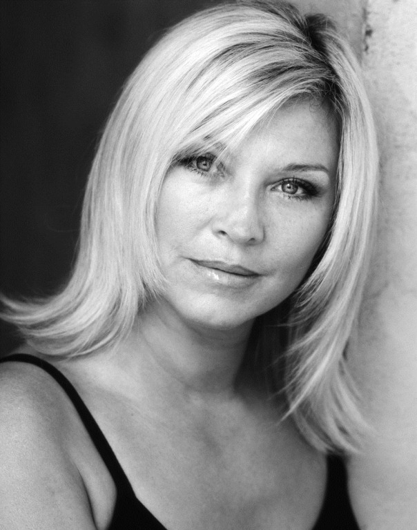 Picture of Amanda Redman