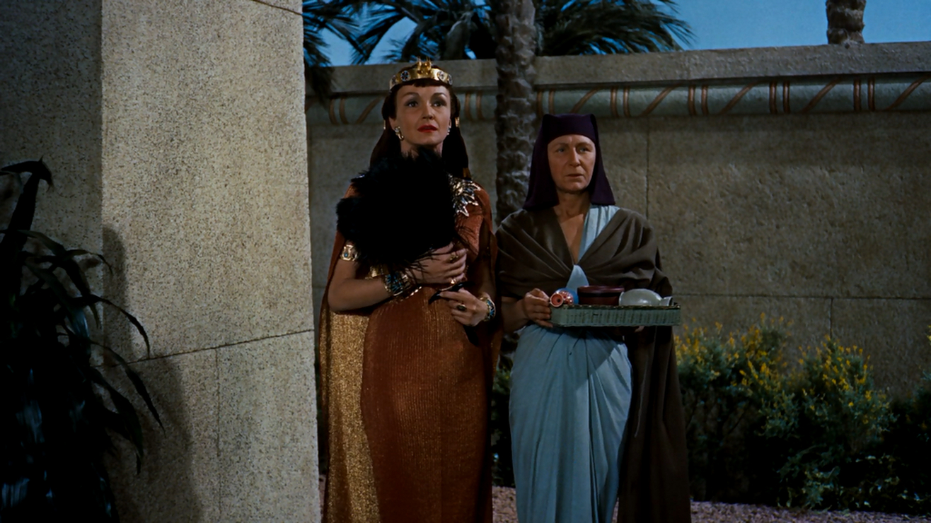 Nina Foch and Judith Anderson