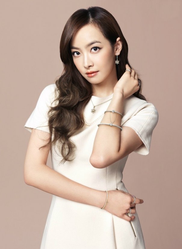Picture of Victoria Song