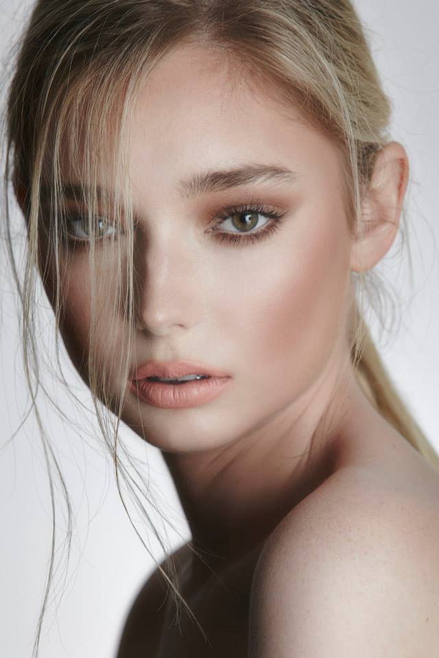 Picture of Lydia Hunt