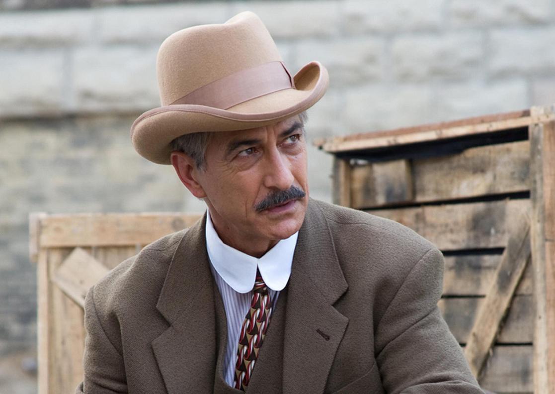 Picture of David Strathairn