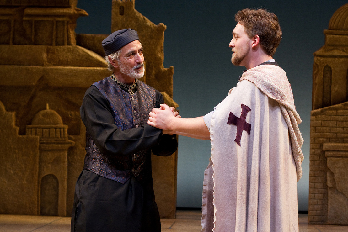 David Strathairn picture