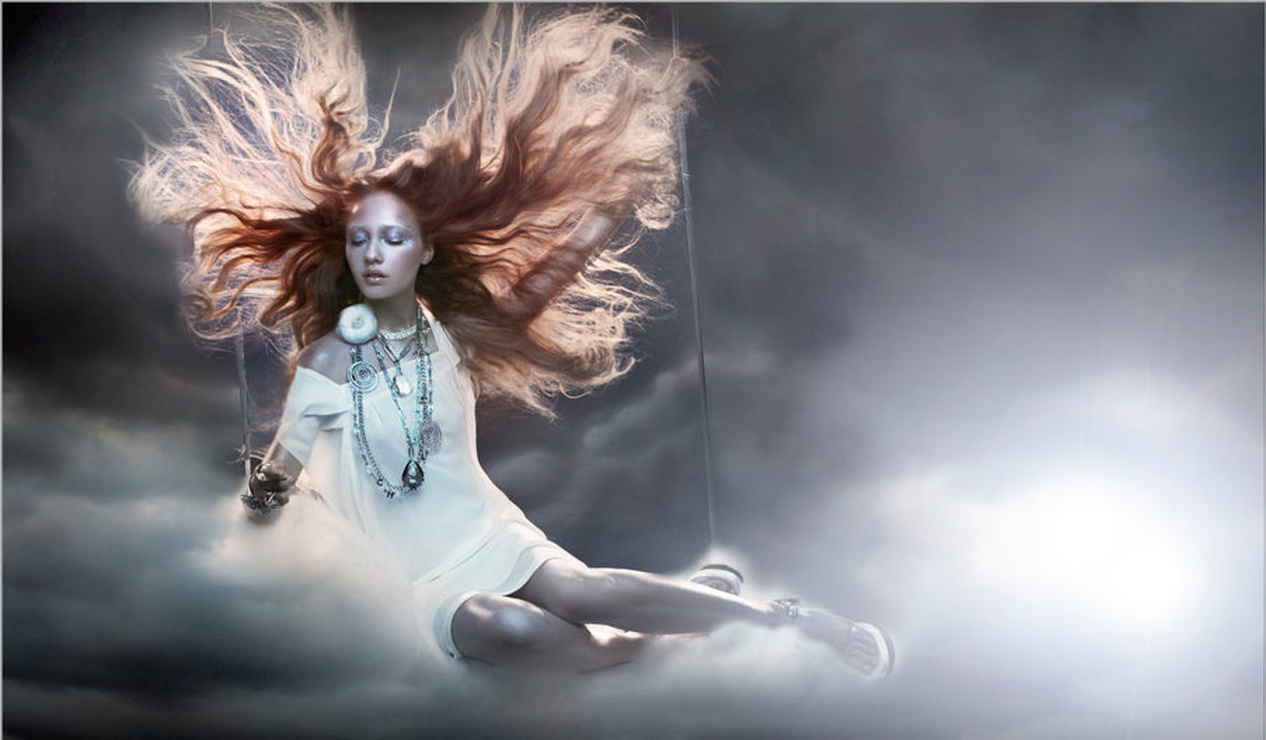 Picture of Zippora Seven