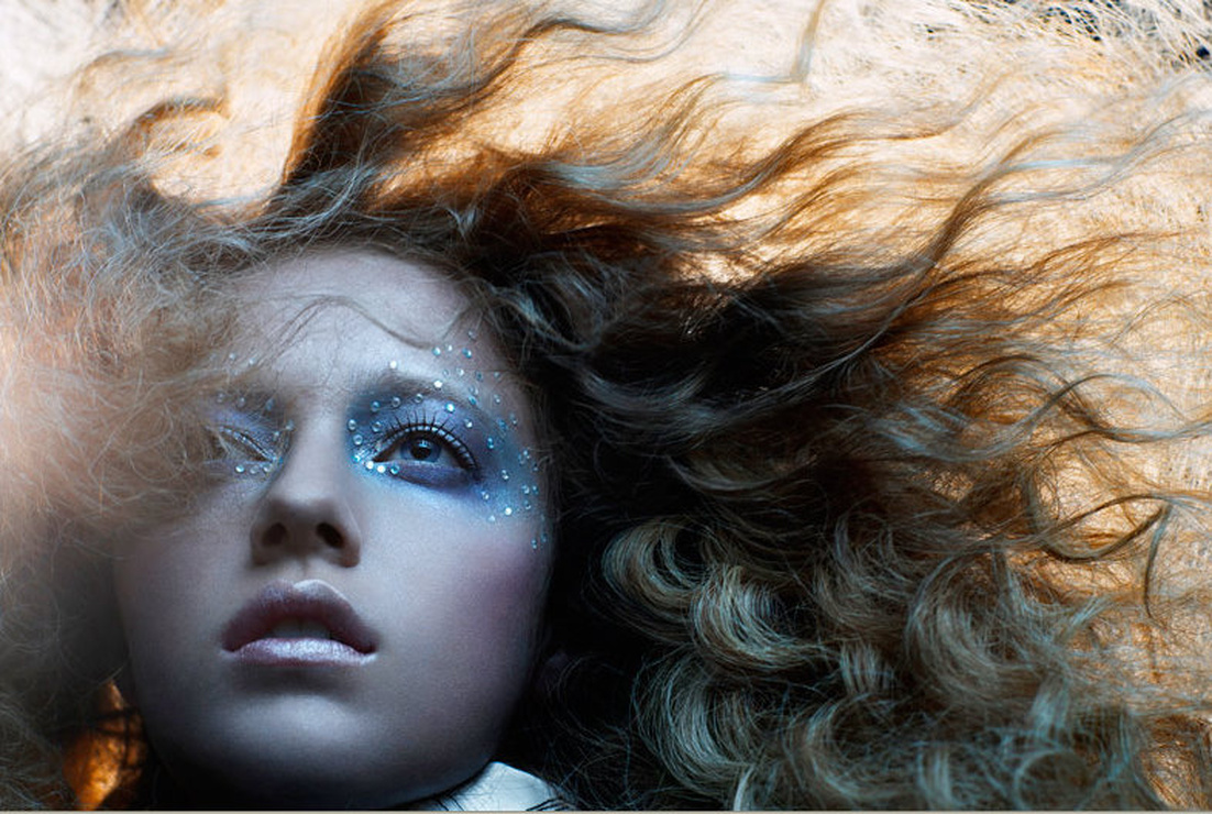 Zippora Seven picture