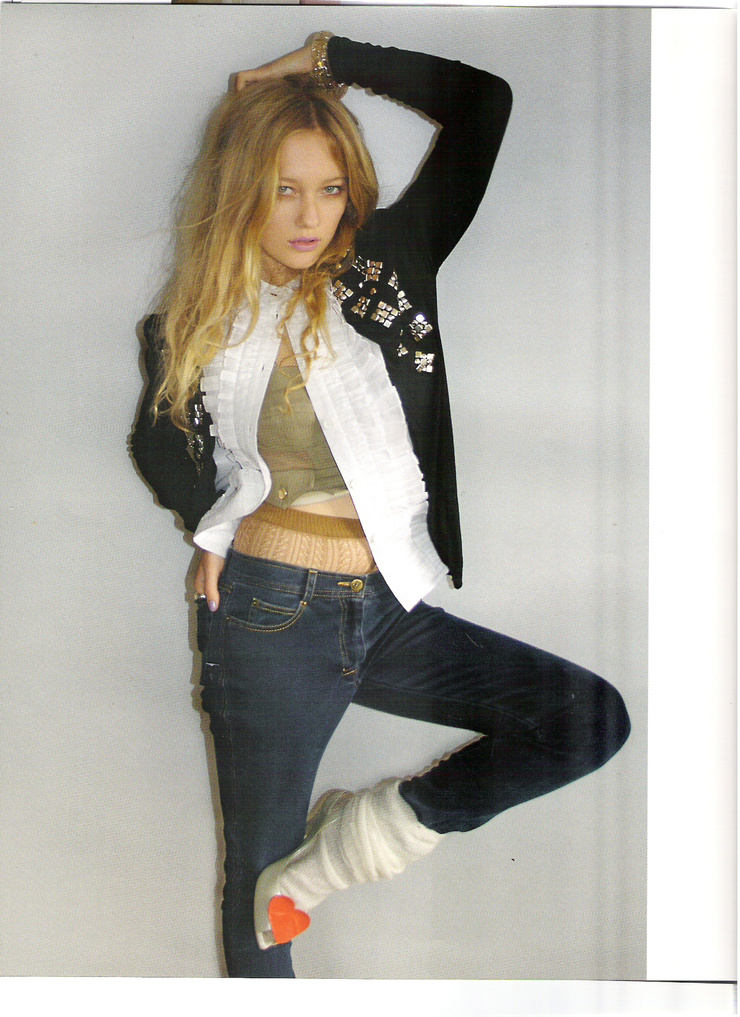 Picture of Zippora Seven