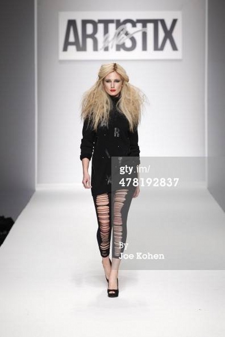 Hunter Elizabeth picture