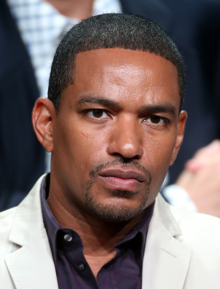 Laz Alonso picture