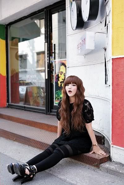 Lee Geum Hee picture