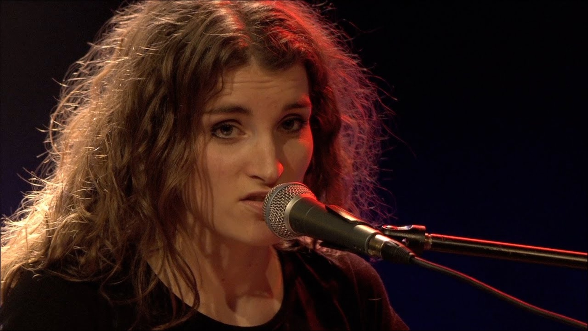 Image of Lina Button