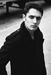 Picture of Colin Woodell