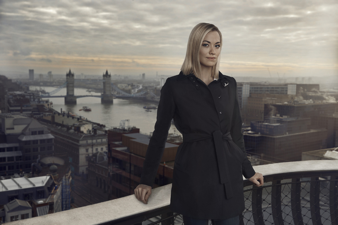 Yvonne Strahovski picture