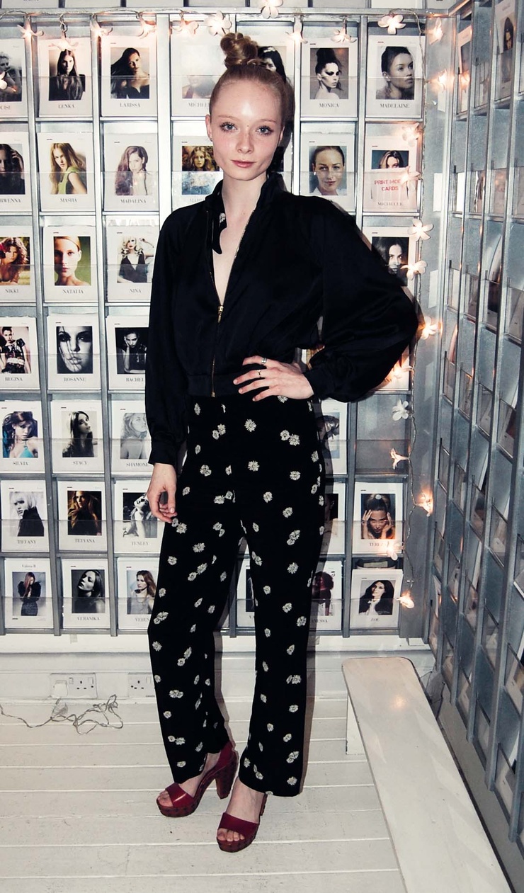 Picture of India Farrell