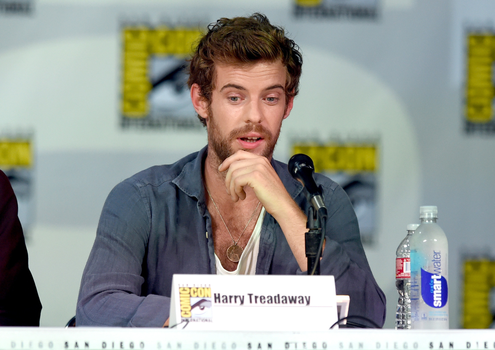Picture of Harry Treadaway