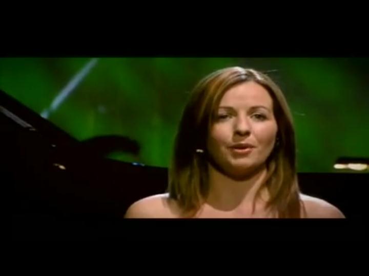 Picture of Lisa Kelly