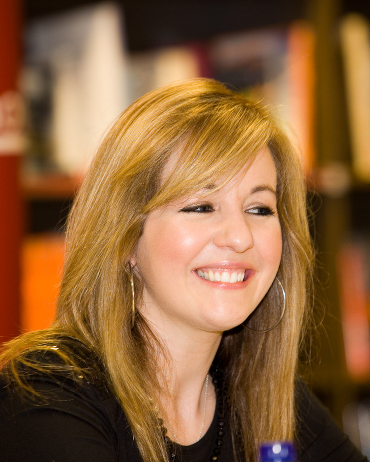 Picture of Lisa Kelly