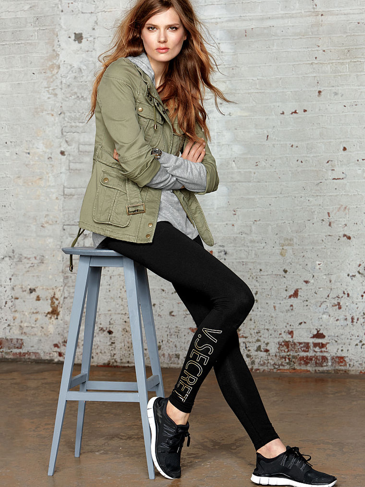 Caroline Brasch Nielsen image