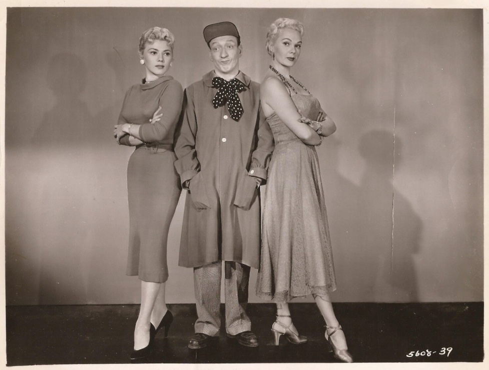 Queenie Smith, Huntz Hall, Adele Jergens