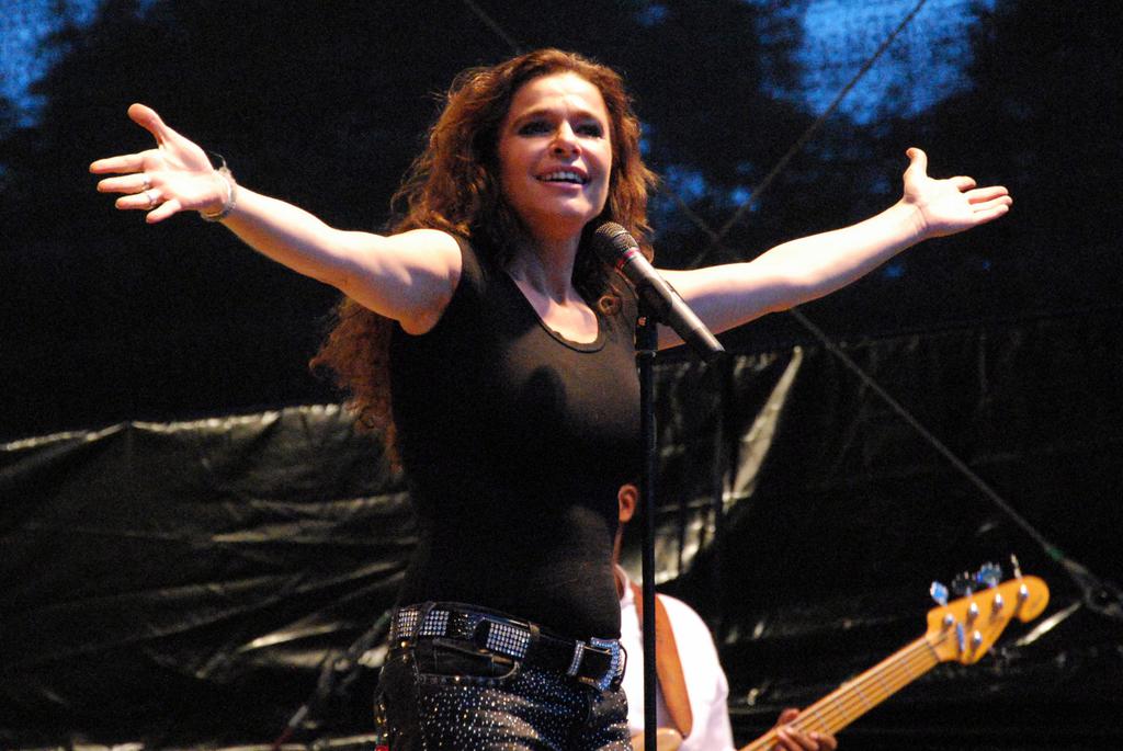 Picture of Julia Neigel