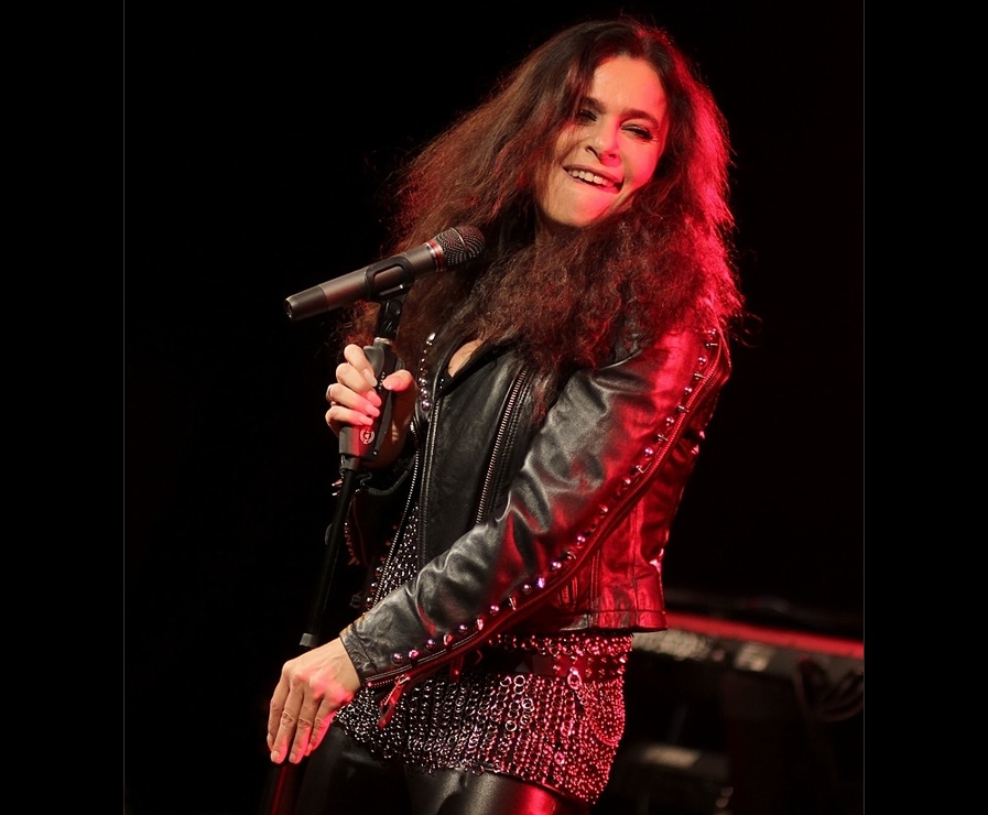 Picture of Julia Neigel