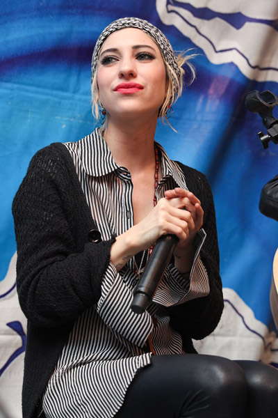 Jessica Origliasso image