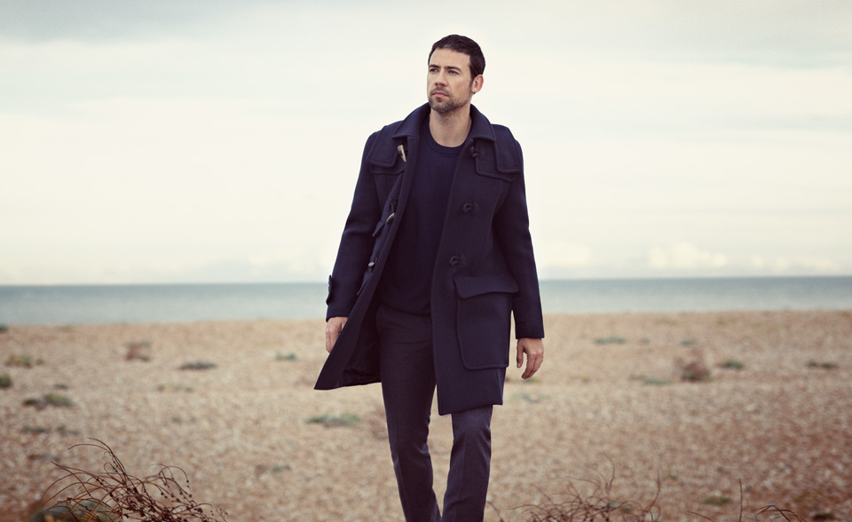 Picture of Adam Rayner