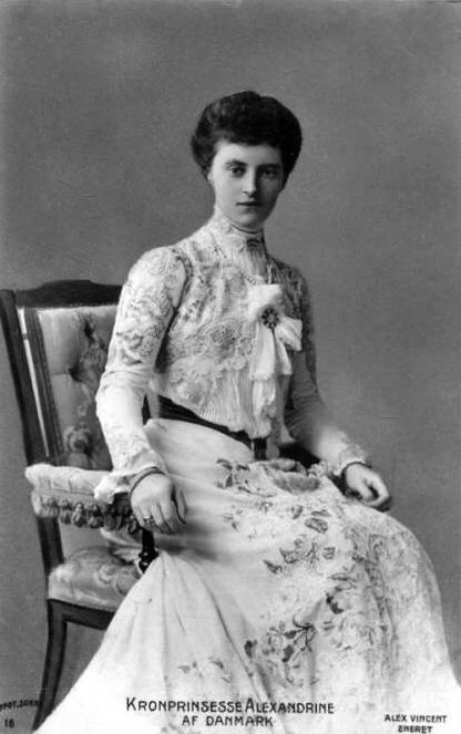 Picture of Alexandrine of Mecklenburg-Schwerin